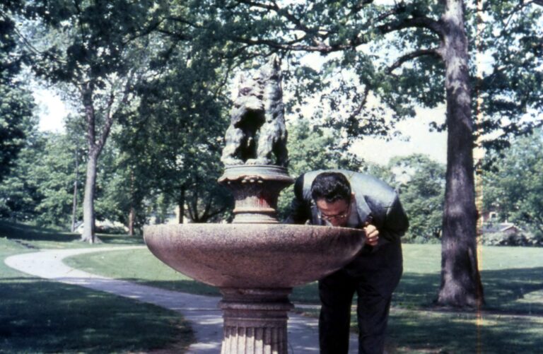 Walking tour in Center Memorial Park - Manchester Historical Society